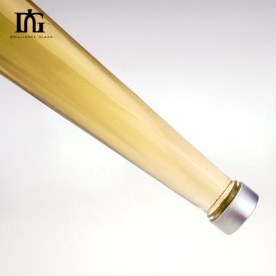 Cina Bottiglie di vetro di design elegante per liquori 500ml/700ml/750ml Capacità in vendita