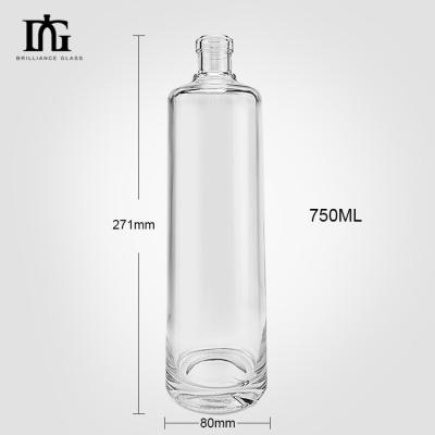 China Supply Style Glasfles 500 ml 700 ml 750 ml Hoog whiskyfles met kraagmateriaal Te koop