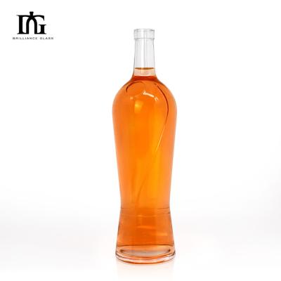 Cina 750 ml Bottiglia di vino di vetro per alcolici Collare di whisky Materiale vetro tipo tappo vite di sughero entrambi in vendita