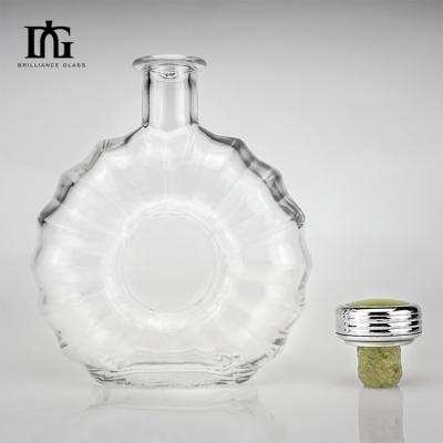 China 700ml Glass Bottles for Custom Vodka Whiskey in Other Beverage Sample Provided Freely for sale