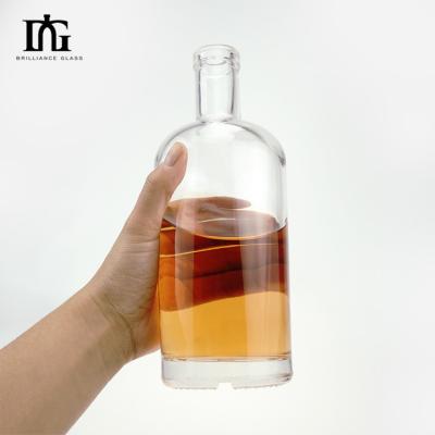 China Material do colarinho Vidro 500 ml/700 ml Botões de álcool vazios redondos com rolhas de cortiça à venda