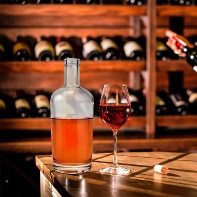 China Material do colarinho Vidro 500 ml/700 ml Botões de álcool vazios redondos com rolhas de cortiça à venda
