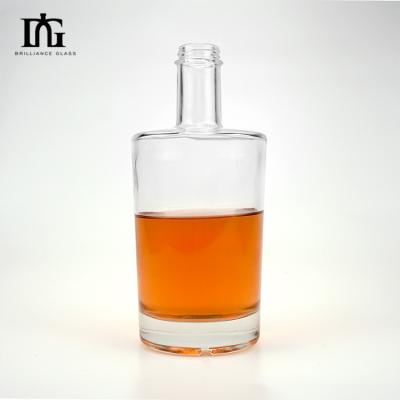 China Custom Super Flint Glass Bottle for Liquors 750ml 700ml 500ml Acceptable Customer's Logo for sale