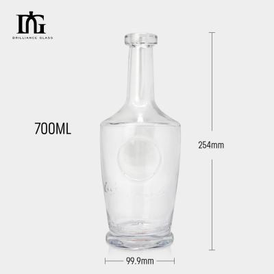 中国 OEM/ODM 受け入れられる 750ml スーパー フリント ガラス 空き酒瓶 ウイスキー ジン ウォッカ 販売のため