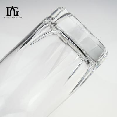 Cina Bottiglia di vetro personalizzata per liquori e bevande 100mL 180mL 400mL 700mL in vendita