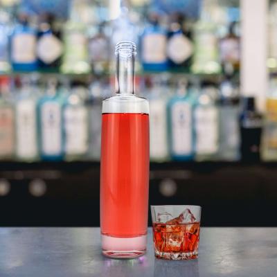 China 500 ml Glasweinflasche für Liquor Wodka Whisky Cider und Bier 500 ml Kapazität perfekt zu verkaufen