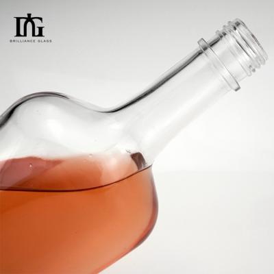 Cina 250 ml/500 ml/700 ml/750 ml bottiglie di vetro personalizzate di vodka whisky gin con tappo a vite in vendita