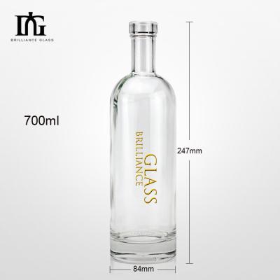 China OEM/ODM Acceptabel 500 ml 700 ml heldere glazen flessen voor gedistilleerde dranken Te koop