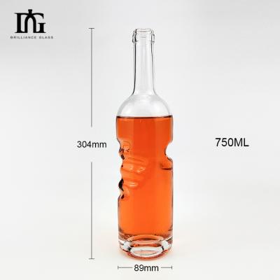 Cina Fornito gratuitamente campione 750ml bottiglia di gin bottiglia di vetro alcolici per in vari contesti in vendita