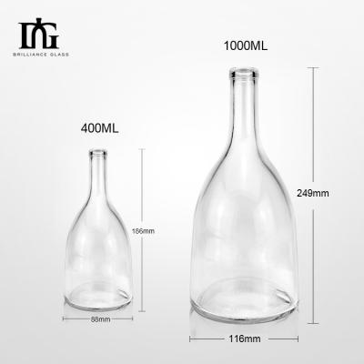 China OEM/ODM Geaccepteerd Custom Glass Spray Flasch 700ml 500ml 750ml 1L voor Gin Whiskey Liquor Te koop