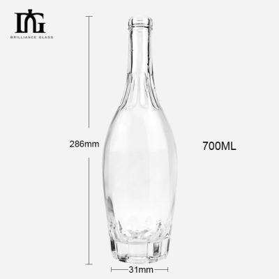 中国 700ml 丸い形 スピリッツ ウォッカ ジン テキラ ウィスキー コークと厚い底のガラスボトル 販売のため