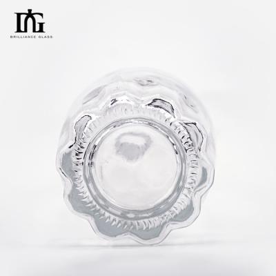 Cina 700 ml Spiriti di forma rotonda Vodka Gin Tequila Whiskey Bottiglia di vetro con sughero e fondo spessa in vendita