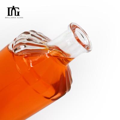China Acceptable Customer's Logo 500ml 375ml 700ml 100 ml 250 ml Glass Bottle for Beverages for sale