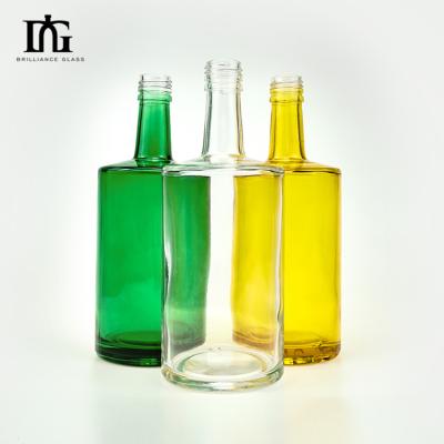 Cina 500 ml/700 ml/750 ml Bottiglia di vetro per vodka Gin Logo del cliente accettabile in vendita
