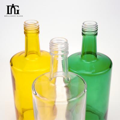 Cina 500 ml/700 ml/750 ml Bottiglia di vetro per vodka Gin Logo del cliente accettabile in vendita