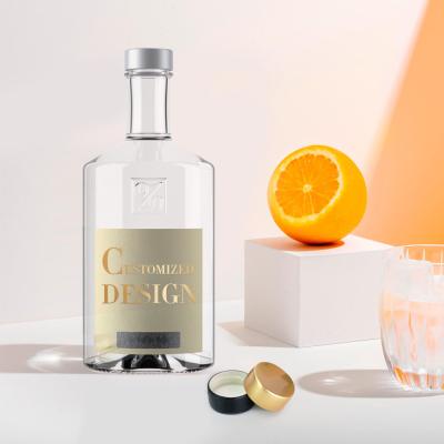 Cina Bottiglia di vetro trasparente trasparente per bevande alcoliche Tipo di sigillamento CORK OEM/ODM Accettabile 700ml in vendita