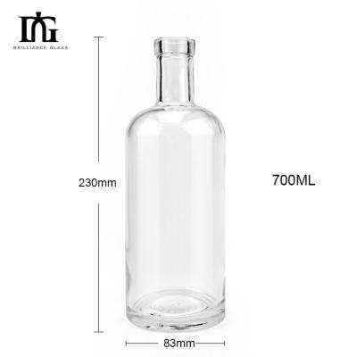 Cina Concorrenziale 750ml 700ml 500ml Chiara bottiglia di whisky vodka con vernice nera personalizzata in vendita