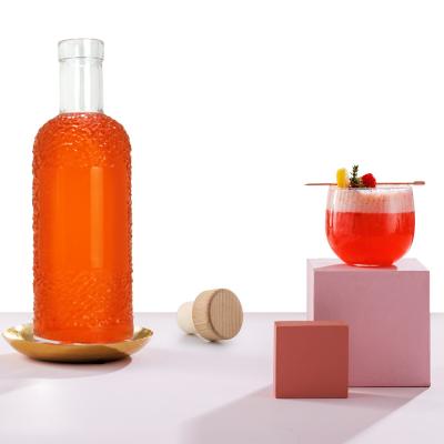 Cina Acid Etch Surface Handling Glass Bottle for Beverages 750 ml Capacità e trasparente in vendita