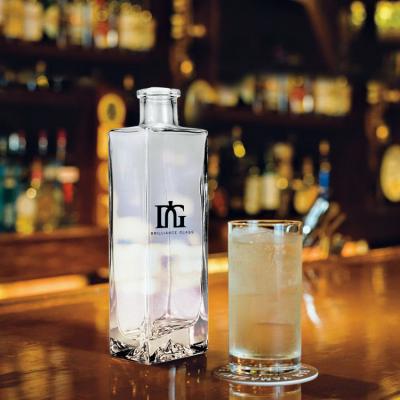 Cina 375 ml di vodka chiara e vuota liquore gin rum tequila whisky brandy spirit bottiglia di vetro per bevande in vendita