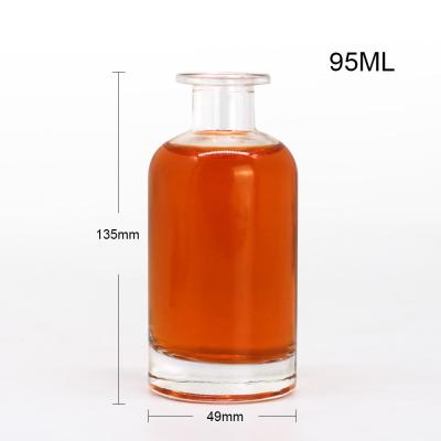 Cina 700 ml 750 ml vetro personalizzato per vodka whisky rum gin bottiglie di liquore in vendita