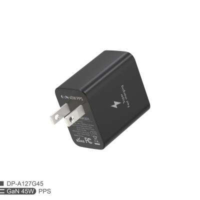 China Private Mold 45W GaN USB-C Wall Charger For MacBook Pro/Air IPad Pro Galaxy S23 Te koop