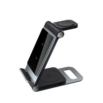 Cina Portable Wireless Charging Custom Magnetic 15W Fast Qi Charger for Airpods and Phones in vendita