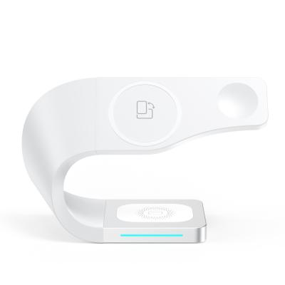 China 4 In 1 Magnetic Wireless Fast Charger Stand With CE ROHS FCC Certification USB Type C for sale