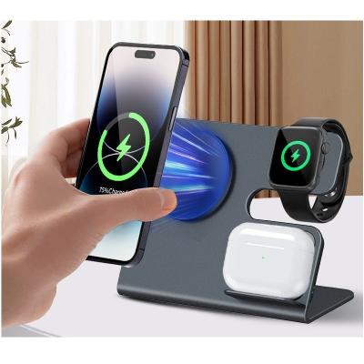 Cina 73% Charging Efficiency 15W Magnetic Wireless Charger Station for Desktop Mobile Phone in vendita