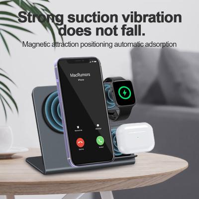 Cina 73% Charging Efficiency 15W Magnetic Wireless Charger Station for Desktop Mobile Phone in vendita