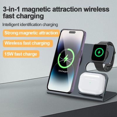 Cina 73% Charging Efficiency 15W Magnetic Wireless Charger Station for Desktop Mobile Phone in vendita