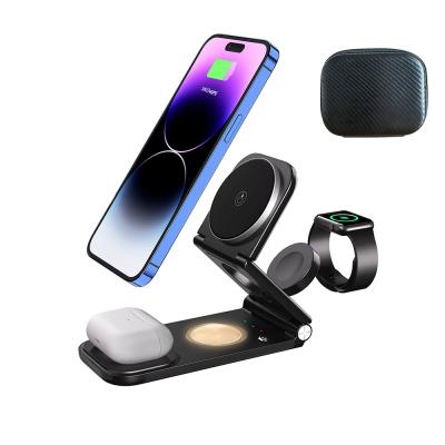 Cina Desktop 3 in 1 caricabatterie wireless stand aspirazione magnetica 15W caricabatterie wireless per telefono cellulare in vendita
