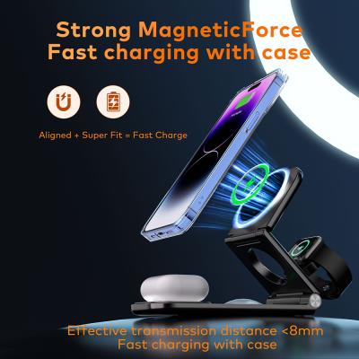 Cina Desktop 3 in 1 caricabatterie wireless stand aspirazione magnetica 15W caricabatterie wireless per telefono cellulare in vendita