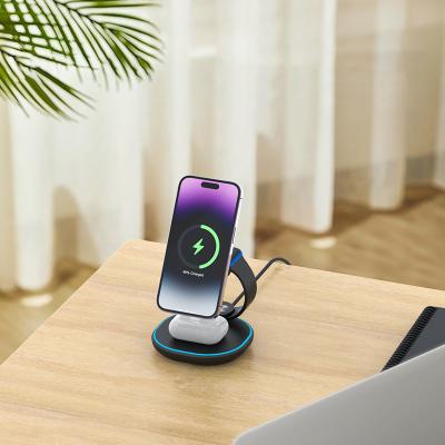 China Multifunctieladers 15W 3 in 1 draadloos oplaadstuk voor telefoon/horloge/oordopjes Te koop