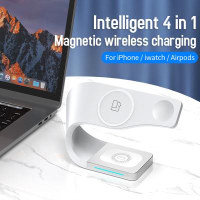 Cina Protezione inclusa 15W 4 in 1 caricabatterie magnetica wireless per iPhone iWatch e Airpods in vendita