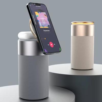 Cina Protezione da cortocircuito 3 in 1 caricabatterie senza fili magnetica multifunzione da 15W con altoparlante in vendita