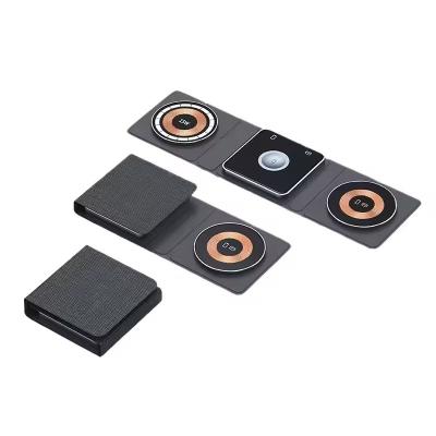 Cina Caricabatterie senza fili pieghevoli 15W Stazione di ricarica rapida 3 in 1 Magnetico portatile in vendita