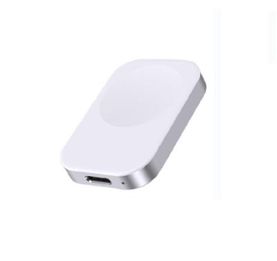 Cina Caricabatterie senza fili magnetiche portatili a uscita di 5V/1A di tipo C per smartwatch in vendita