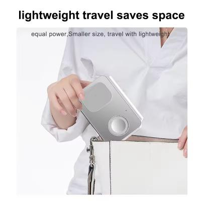 Cina 3 in 1 Wireless Charger Pad Magnetic Foldable Charging Station con 5W/3W/15W max Output in vendita