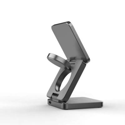 China Smartphone 3-in-1 opvouwbaar magnetisch draadloos oplader 15W Maximaal uitgangsvermogen met bescherming Te koop