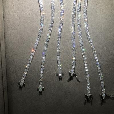 Cina la mano della collana del tennis di 5mm 6.5mm Moissanite ha messo il laboratorio Diamond Tennis Necklace in vendita