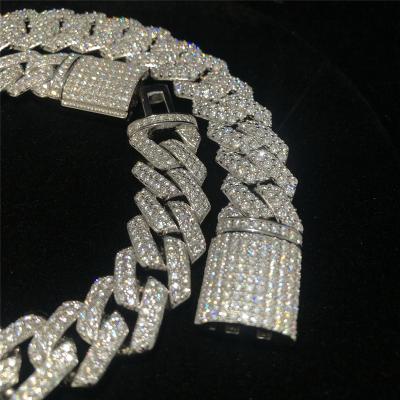 Cina braccialetto a catena cubano 24inch 14mm Cuban Link di 2Raw Moissanite per la festa di compleanno in vendita