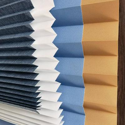 China Visibility Pleated Blinds Fabric for Sound Insulation and 24 Hours After-Sales Service for sale