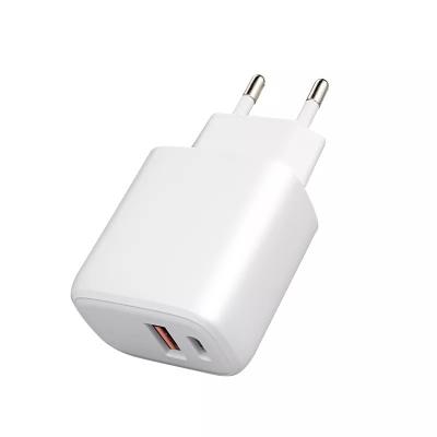 中国 30W EUプラグトラベル充電器 ラップトップ/プロジェクター用 急速充電 販売のため