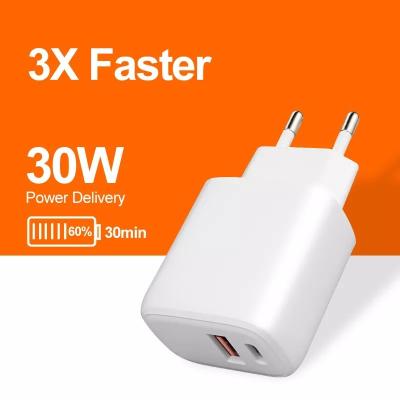 中国 EUプラグ30WAC充電器 PDアダプタ ラップトップ/プロジェクター用 販売のため