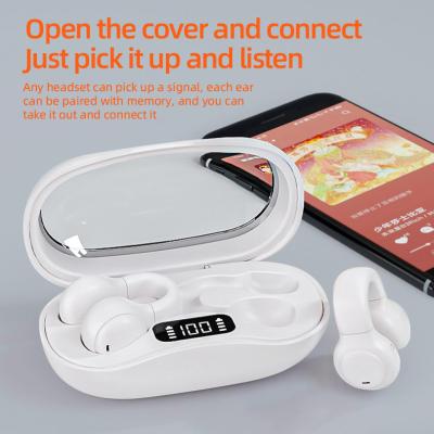 Cina Sport Meeting Running Headset Conduczione ossea Auricolari wireless con display a LED in vendita