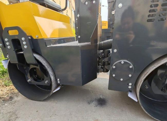 Vibratory Roller Asphalt Pavement Sales Road Vibrator Walk Behind Roller Compactor Mini Road Roller