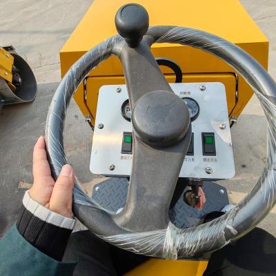 China 790kg Single Drum Vibratory Mini Roller Road Roller Compactor with Diesel Engine for sale