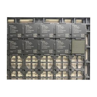 Cina Sistema di XC7Z010-1CLG400I sulle cellule 667MHz 400-CSPBGA (17x17) di logica del SOC IC Zynq®-7000 Artix™-7 FPGA 28K del chip in vendita