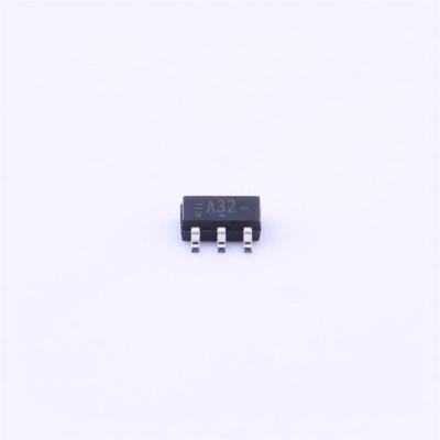 Cina 74AHC1G32GV,125 in vendita