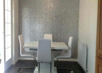 China Shinny Glitter Wall Fabric Woven Canvas Rectangular Shape Single Side Printed for sale